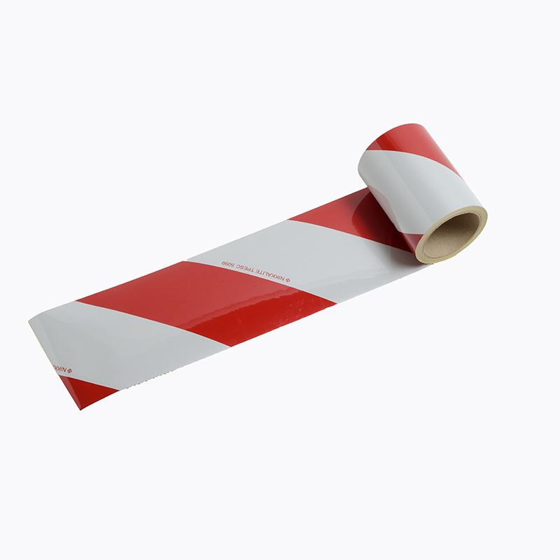 CHEVRONS BACS1 - Reflective white/red striping - HEXIS Graphics