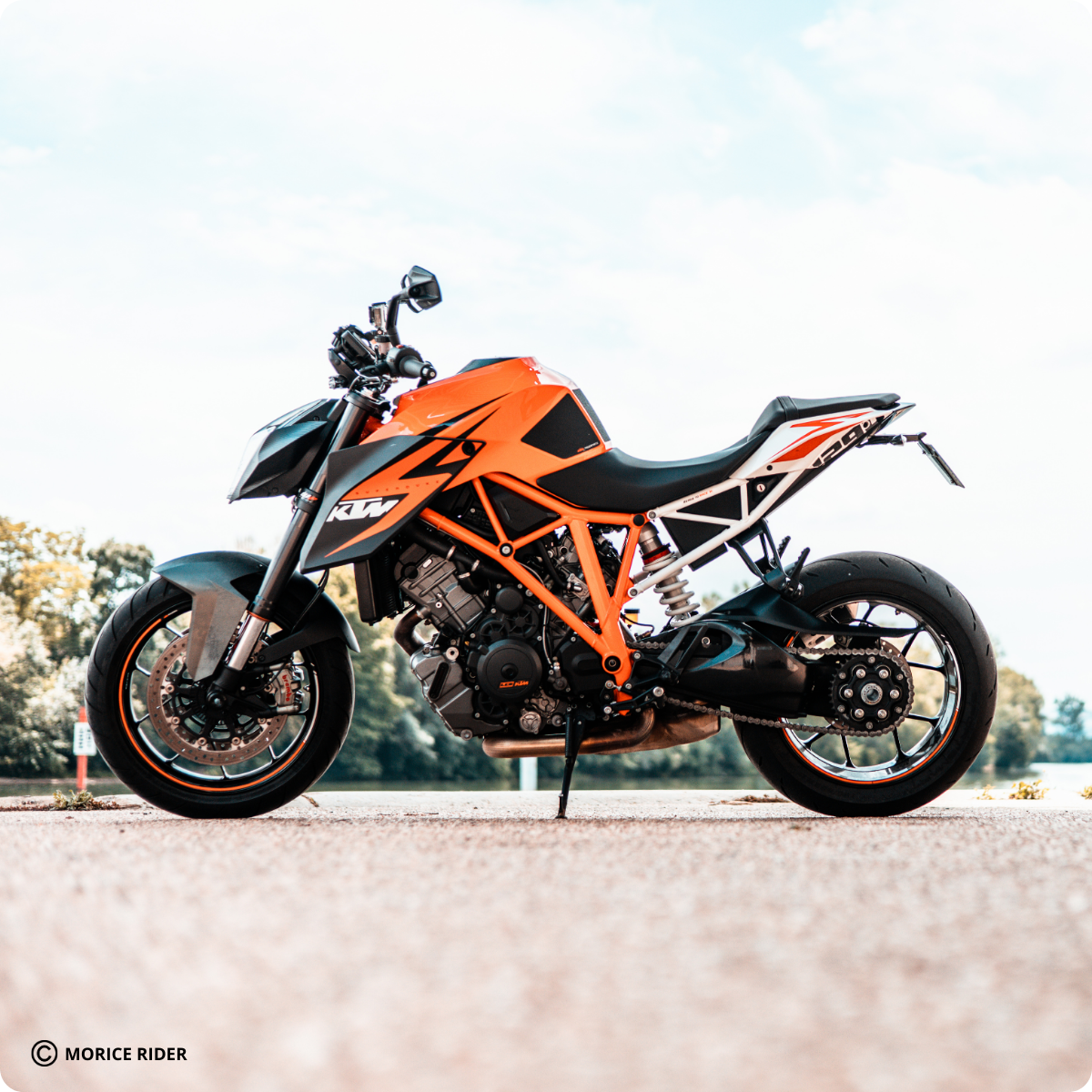 XTTWICE - Self-adhesive film for extreme deco kits - HEXIS Graphics